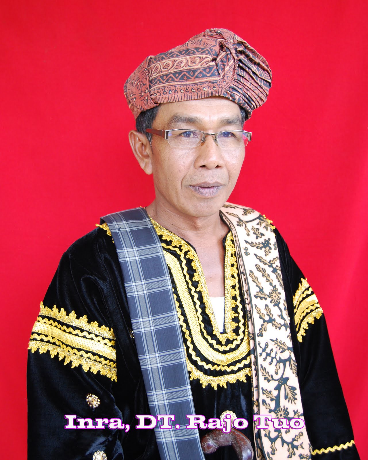 Ninik Mamak