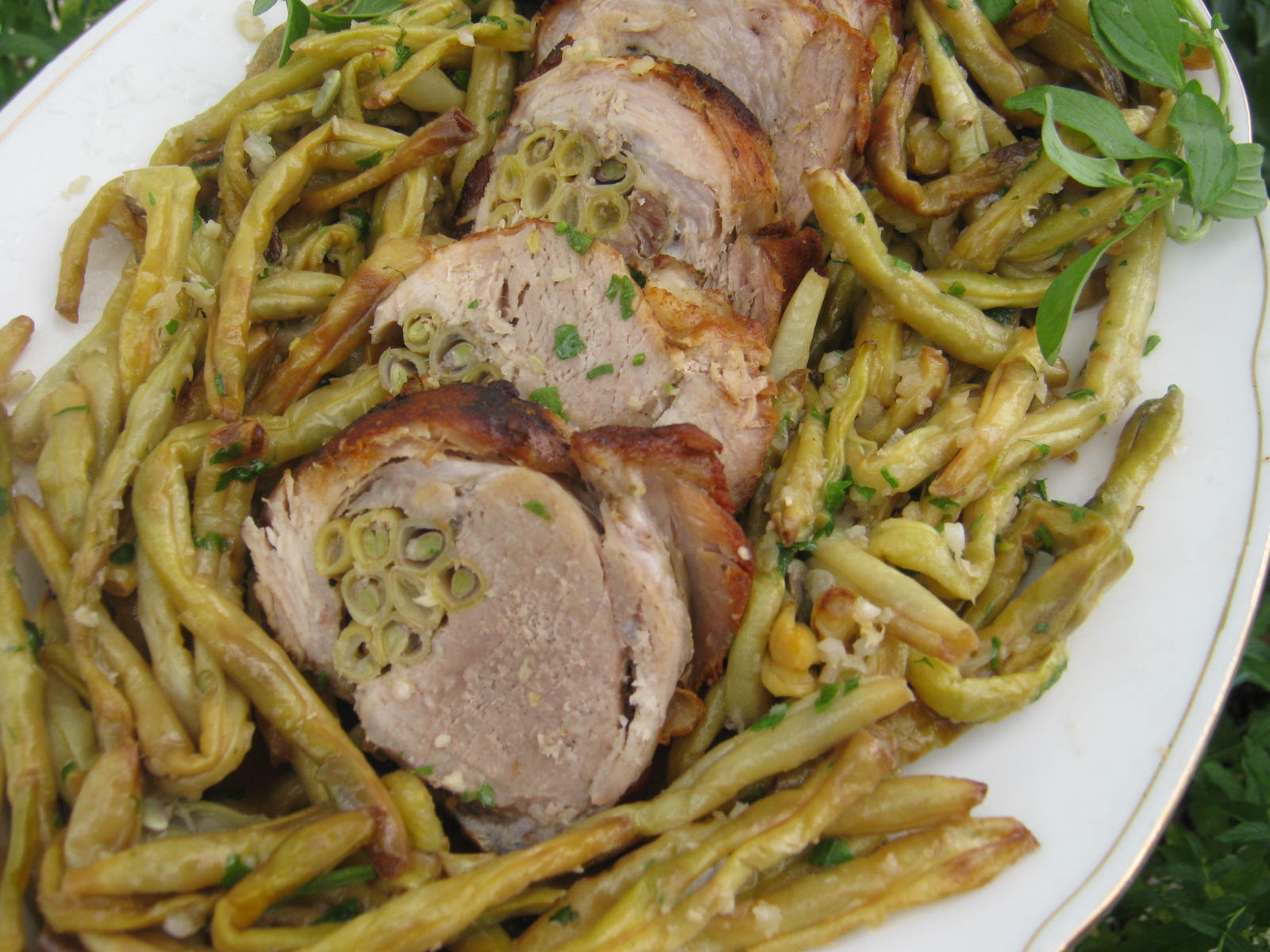 Gatim impreuna!: Pulpa de porc cu teci de fasole verde