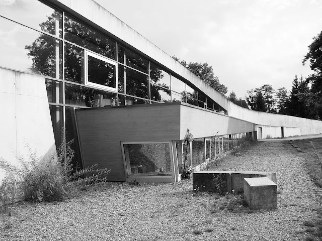 architecture framed: Land Formation - One (1996-1999)