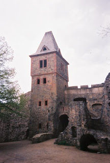 Medieval Legends: O Alquimista de Frankenstein