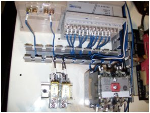 Rediseño de una operacion automatizada con la implementacion de un PLC ...