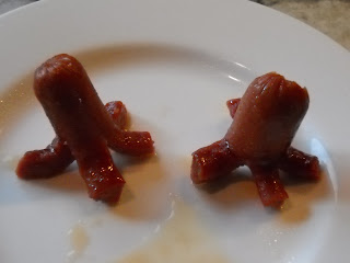 Bento Adventures: How to Make Octopus Hot Dogs