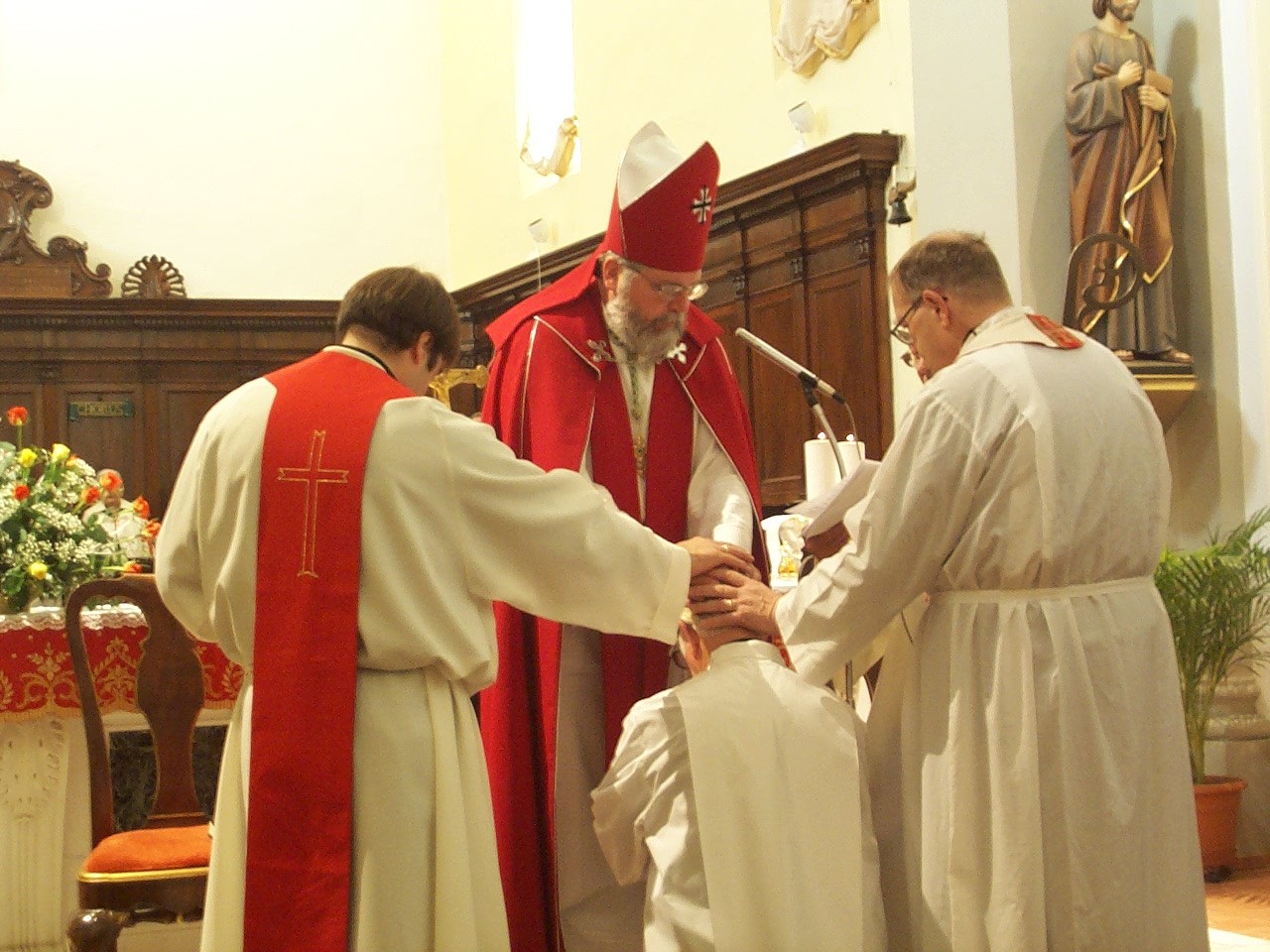 #UsadLang: Happy Priests' Day!