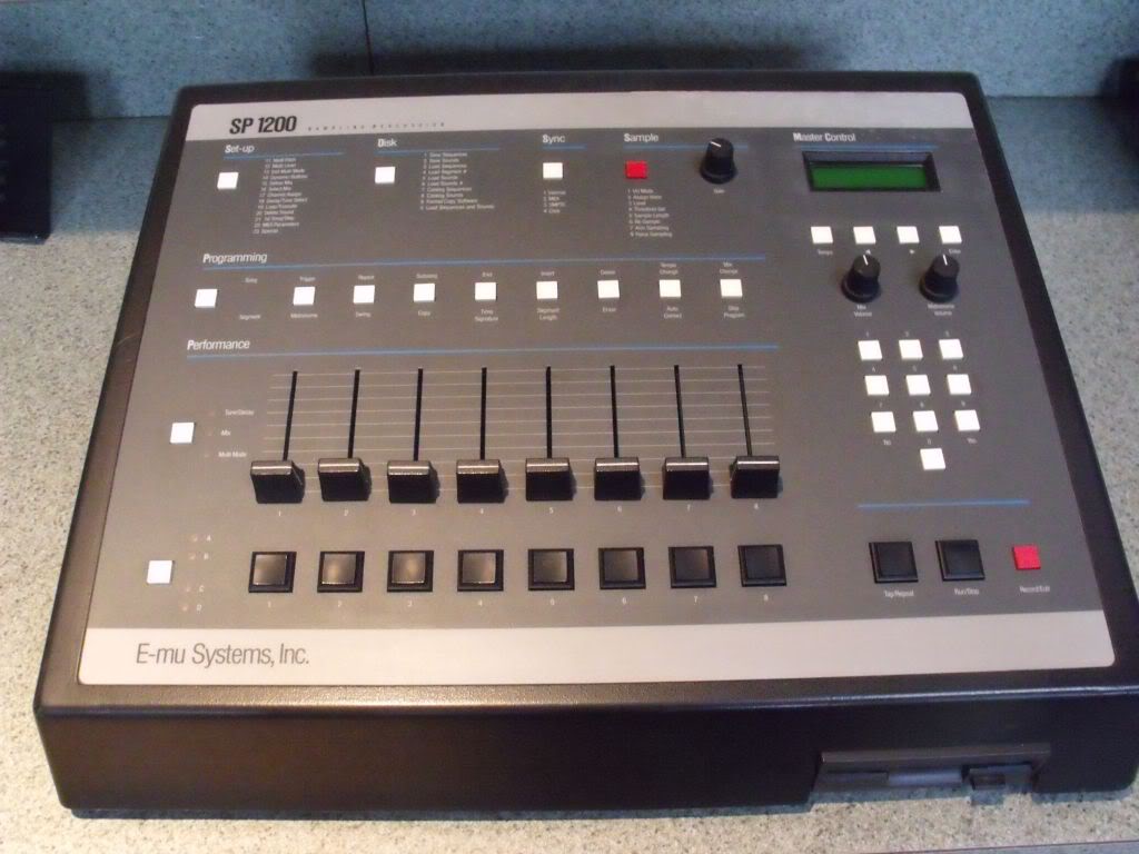 D R U M A C H I N E B O Y: July 2010