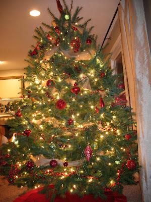 Red Green Christmas Tree | Just a Girl Blog