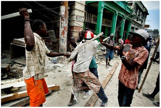 Bilinick: Benjamin Lowy Photography