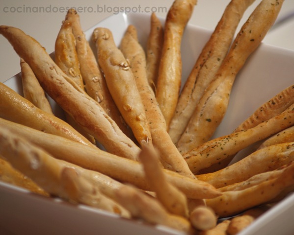 Cocinando espero....: GRISINES A LAS SEIS DELICIAS