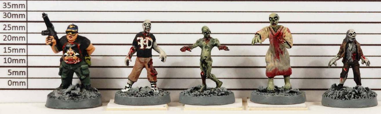 Vampifan's World of the Undead: Size Comparison Photos - Zombies part 1