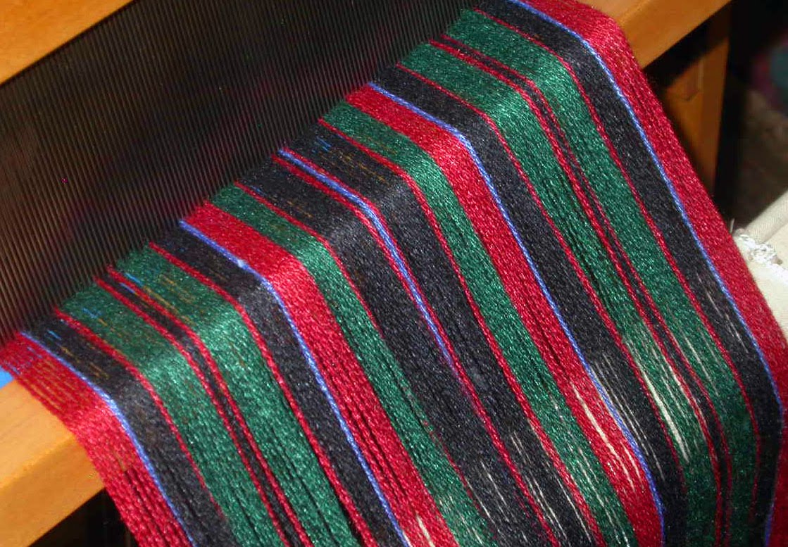 Deanna's Weaving: Weaving a Tartan Scarf