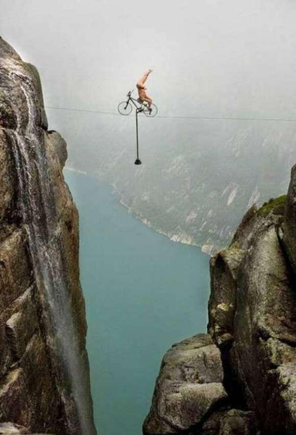 Amazingthing: Amazing People Doing Wonderful Things Which Are Unbeliveable