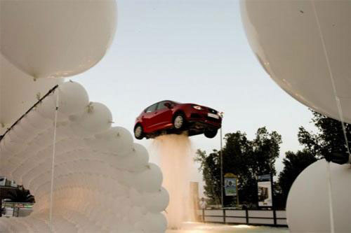 Amazingthing: In Italy The Incredible Car Fountains