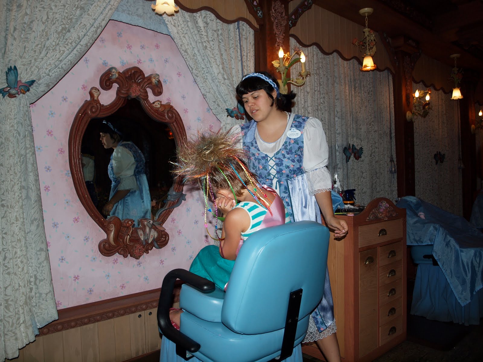 1 FUNKY WOMAN: Bippity Boppity Boutique!