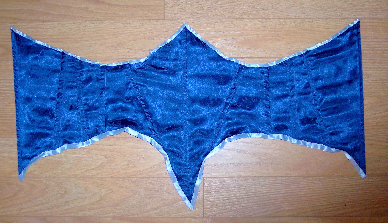 Couture Historique: Swiss Waist Project