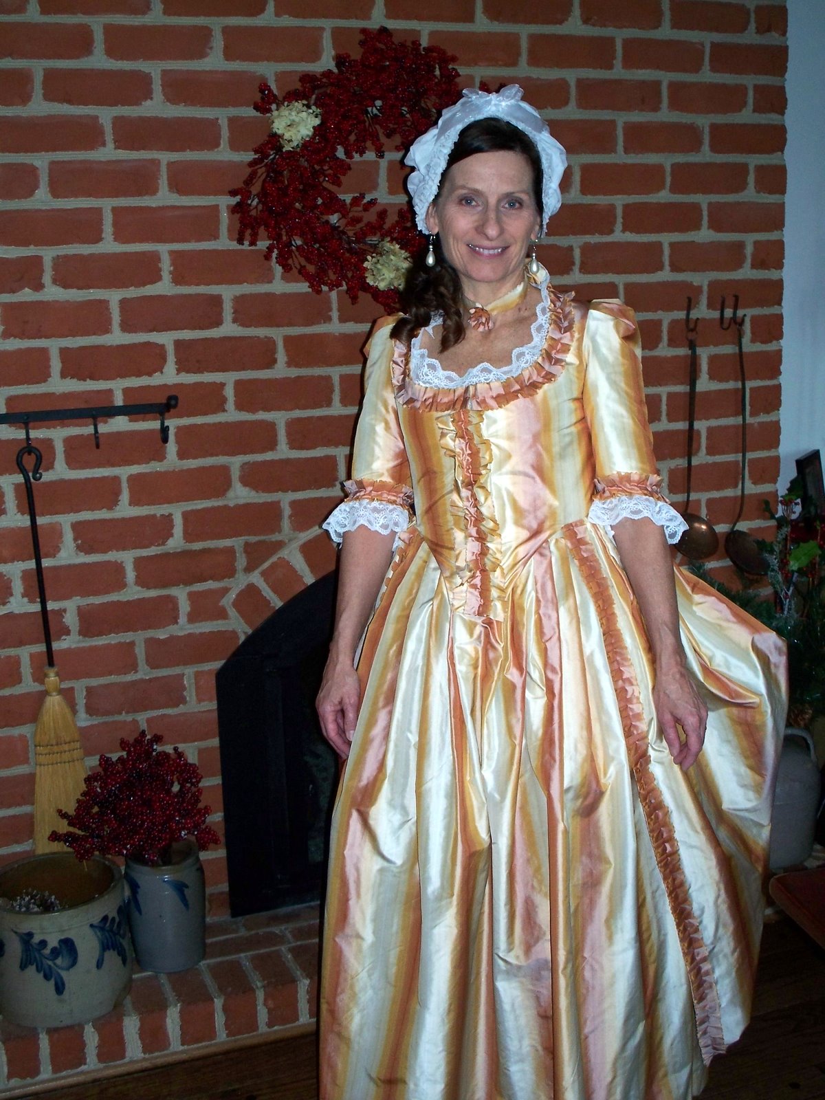 Couture Historique: 1770s Silk Dress