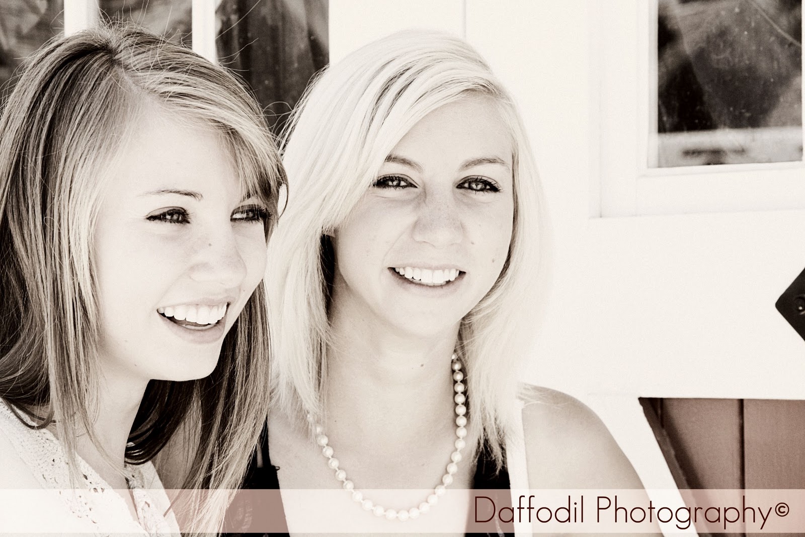 Daffodil Photography: "Twins, Sisters, Best Friends...."