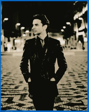 surfsantodomingochile: Dave Gahan ...biografia :video :fotos