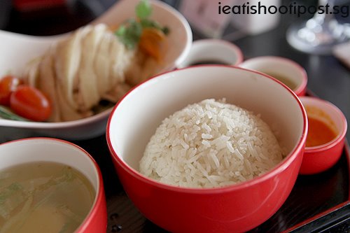 IeatishootipostMKII: Chatterbox Chicken Rice: Signature Singapore Dishes