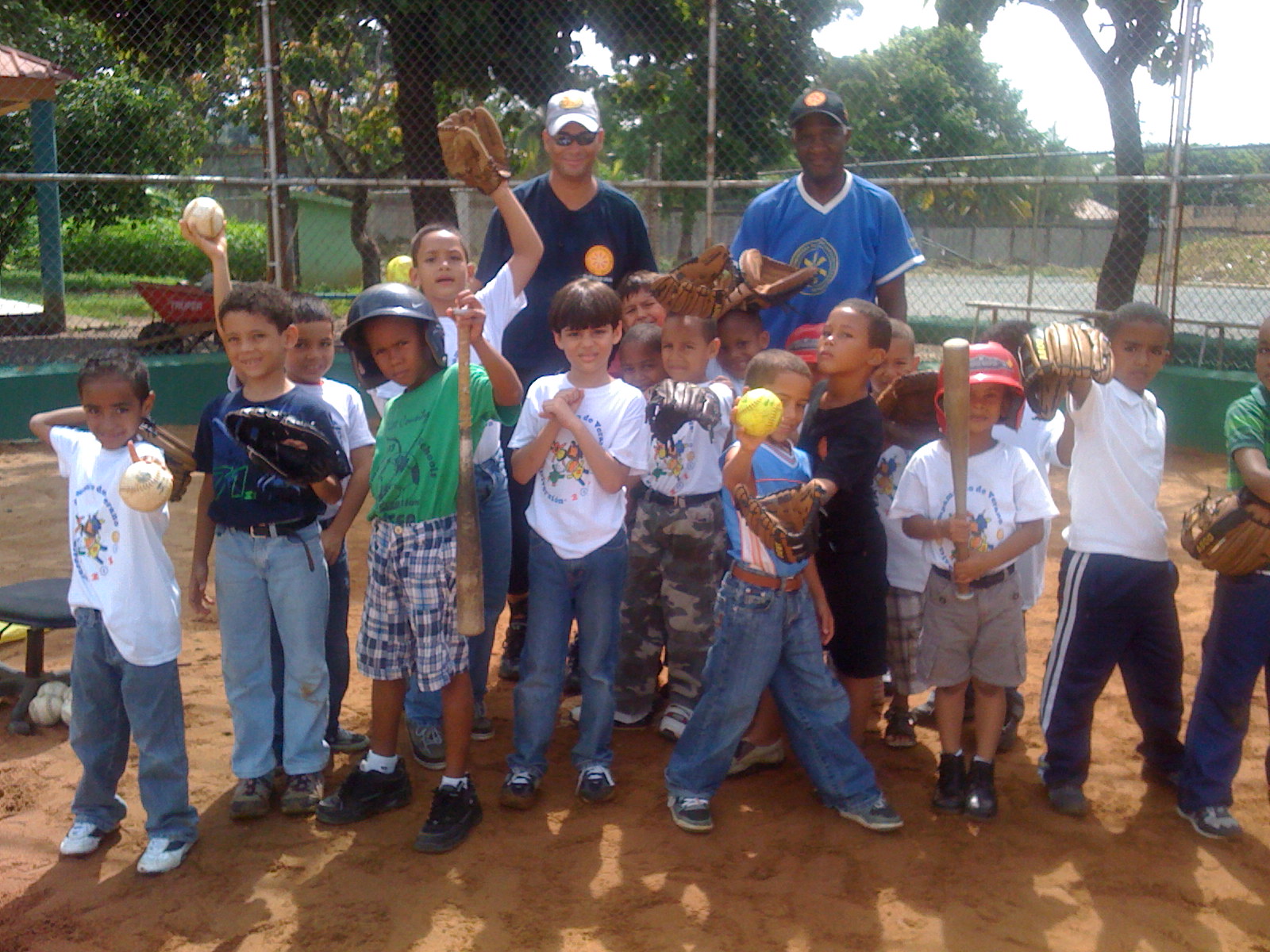Club de la Corporación Dominicana de Empresas Eléctricas Estatales ...