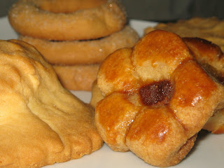 bucaio: Charito's Delights