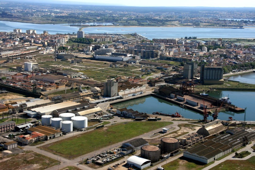 Olhar o Barreiro... de Outro Modo‏: Rota industrial aérea do Barreiro