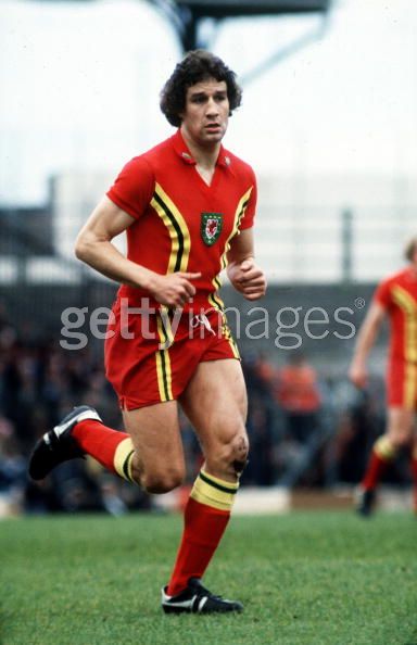 Clarke Chroniclers Footballers: 71 Phil Dwyer