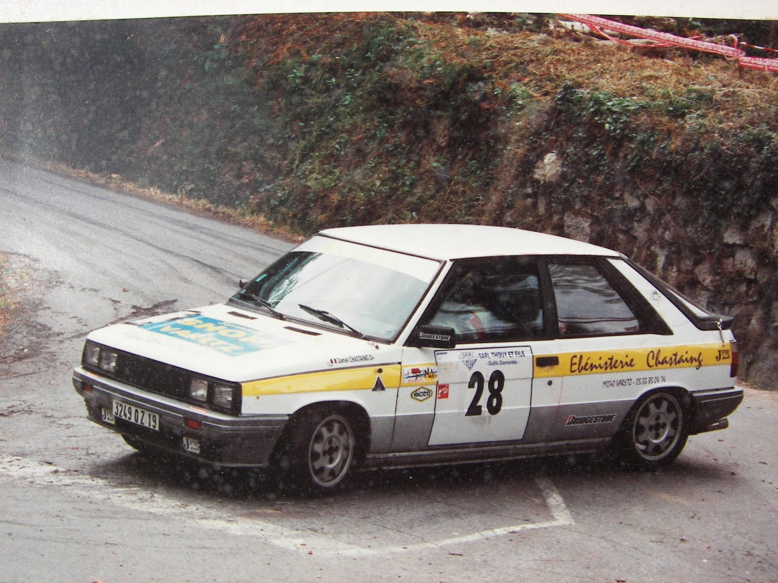 rosiers retro services 2rs: preparation d'une renault 11 turbo groupe A