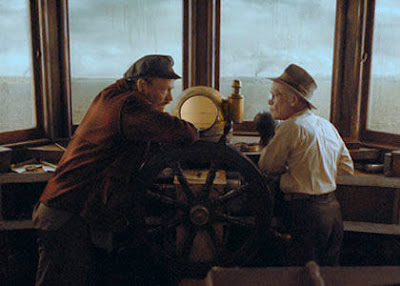 *~Life in a Cocoon~*: The Curious Case of Benjamin Button… or was it ...