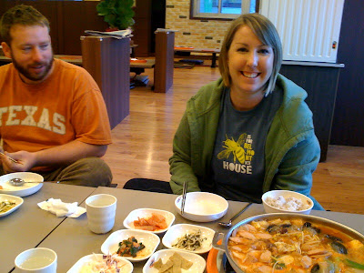 Annyong!: We have arrived! Our first few days in Geoje