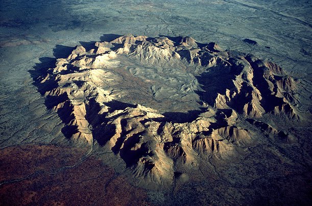 Los cráteres de impacto más grandes que han golpeado la Tierra ...