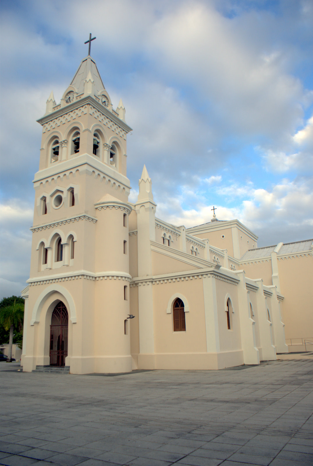 placiando: Plaza Pública de Humacao