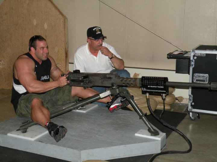 LA PERFECTION FAITE HOMME: TODD JEWELL 03/03