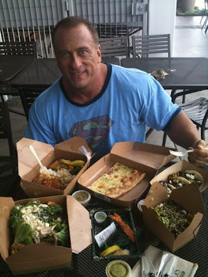 LA PERFECTION FAITE HOMME: DAVID DEARTH 01/02