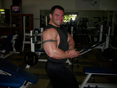 LA PERFECTION FAITE HOMME: GERARDO REPOLLO 01/02