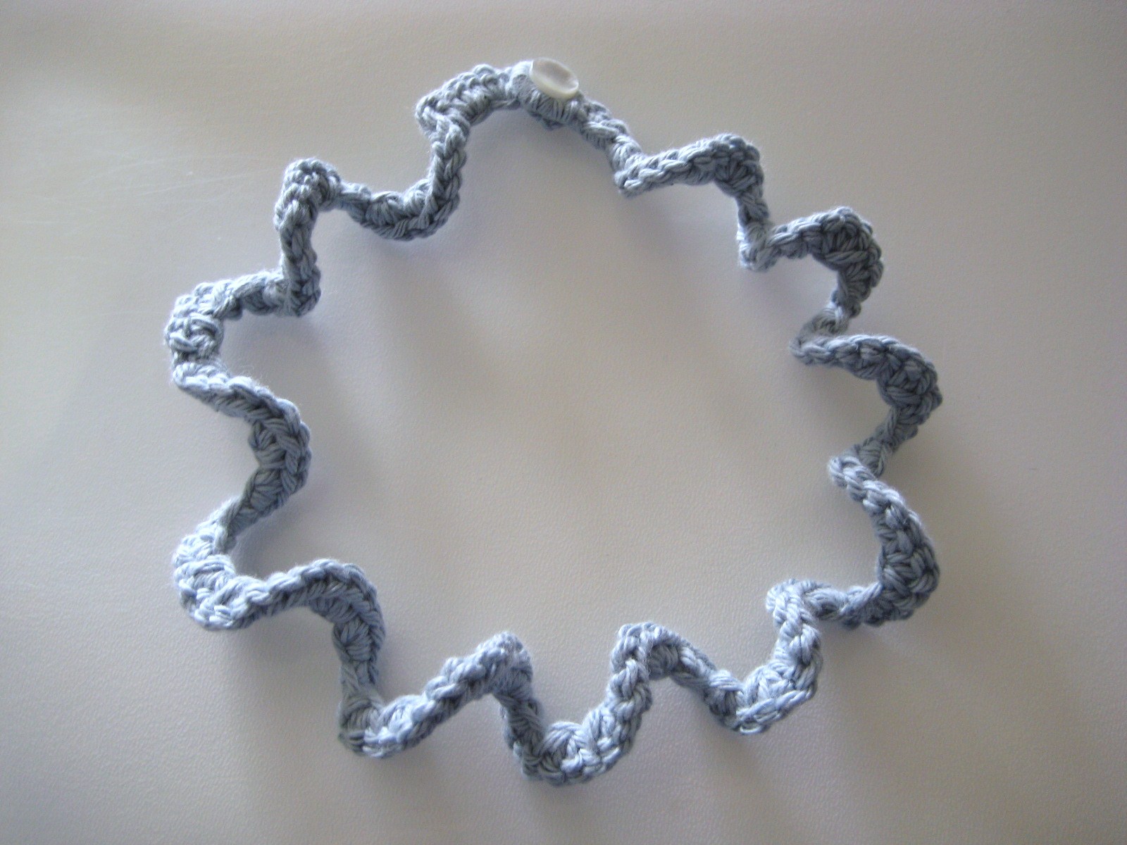 Dominant Hands: Simple Crochet Spiral Necklace Pattern: A Quick Project
