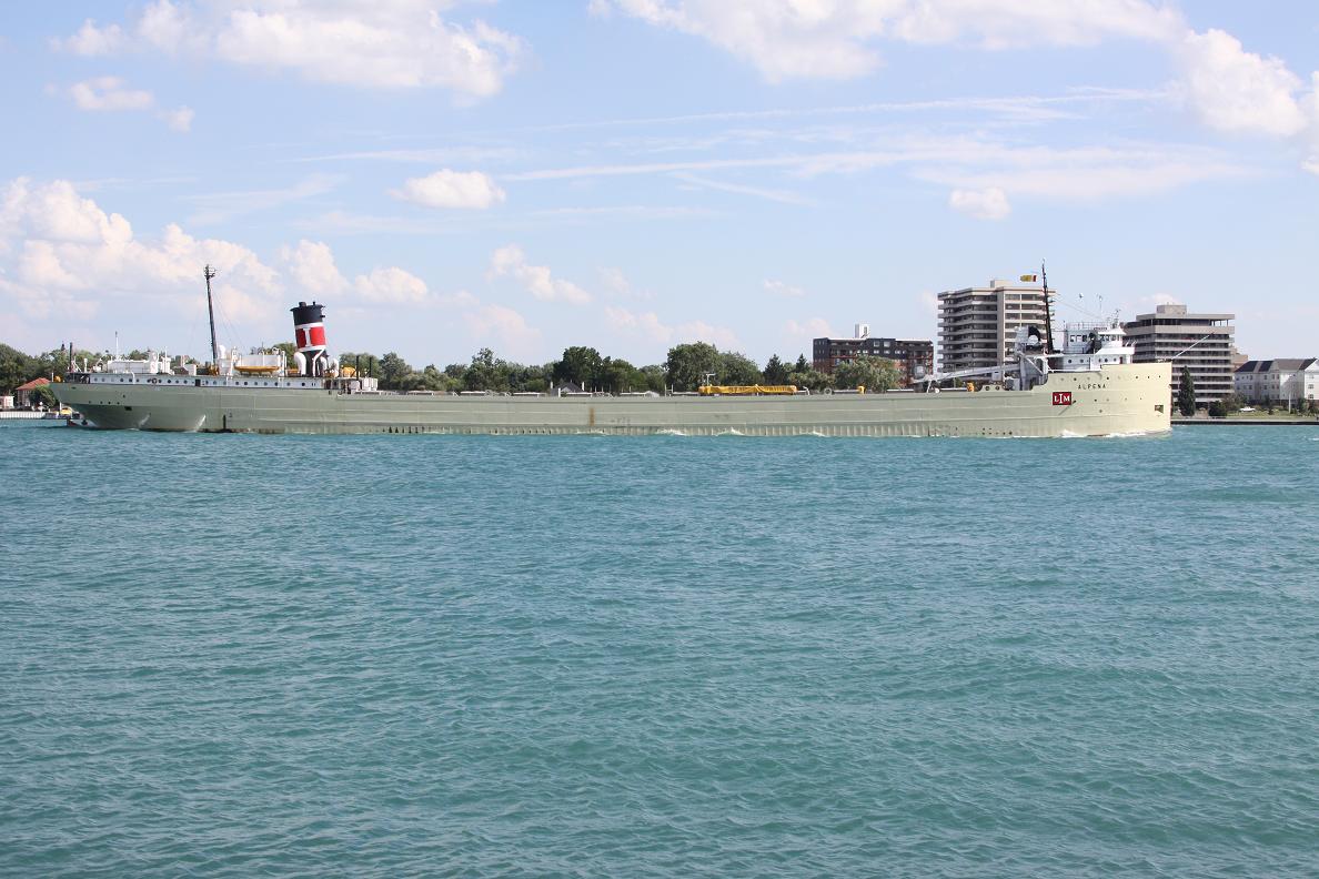 Michigan Exposures: More Shipwatching