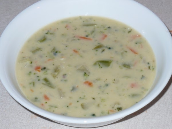 The Tall Girl Cooks: Broccoli Wild Rice Soup