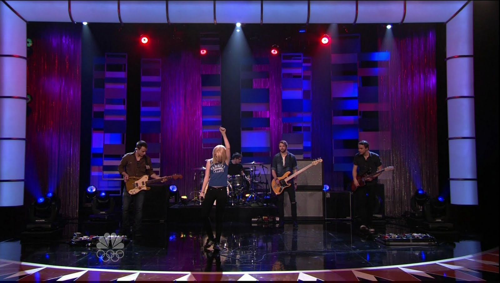paramore!!!!!!! yeah!: PARAMORE en Late Night with Conan O'brien: