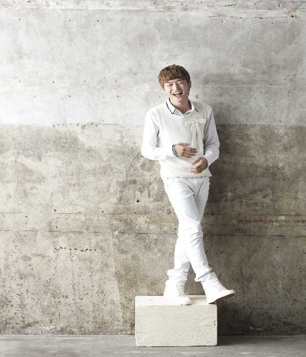 DICTATOR AREA: LED APPLE