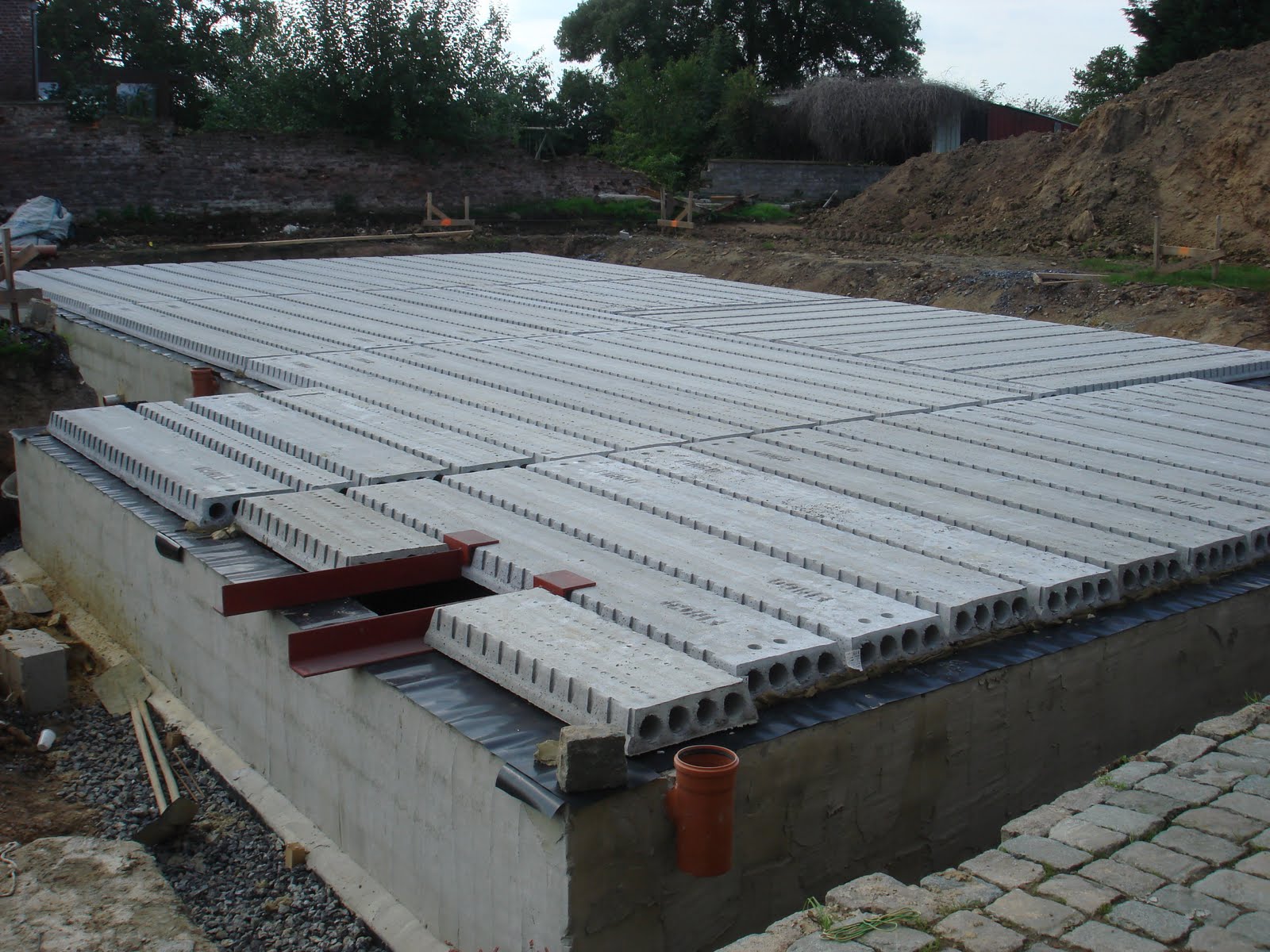 The Panda House: Hourdis