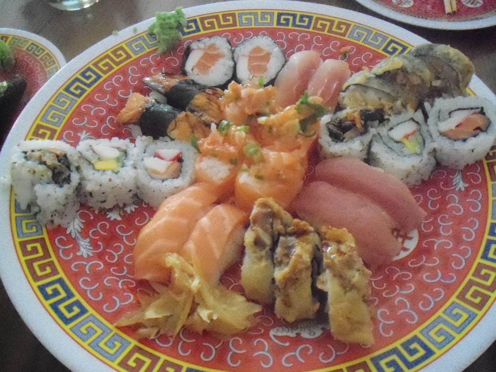 Kelly's Brazilian Adventures 2010: Sushi por Kilo/ Rodízio de sushi