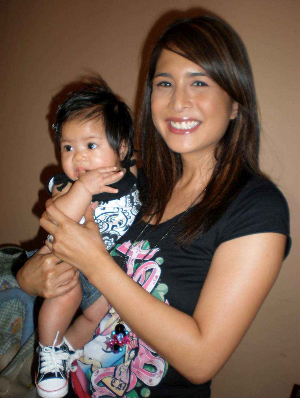 Joyce Jimenez maintained the right curves after pregnancy - Showbiz Portal