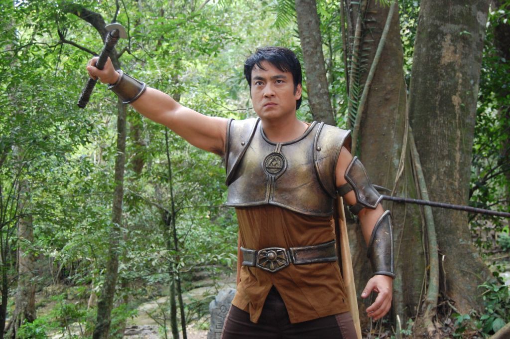 Bong Revilla Pictures in Si Agimat at Enteng Kabisote - Showbiz Portal