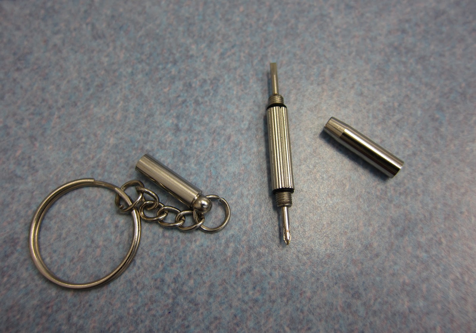 Mini Keychain Screwdriver (From Focal Price) | Keychain Gadgets and ...
