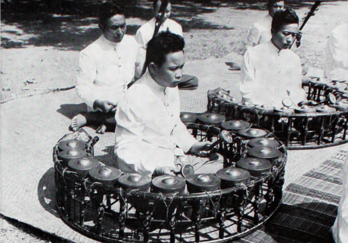 Anthems for the Nation of Luobaniya • 罗巴尼亚国歌: The Music of Laos - A ...