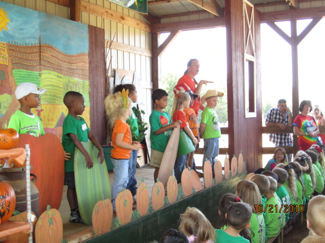 Mrs. Bradley's ESL Class: Pumpkin Patch Field Trip