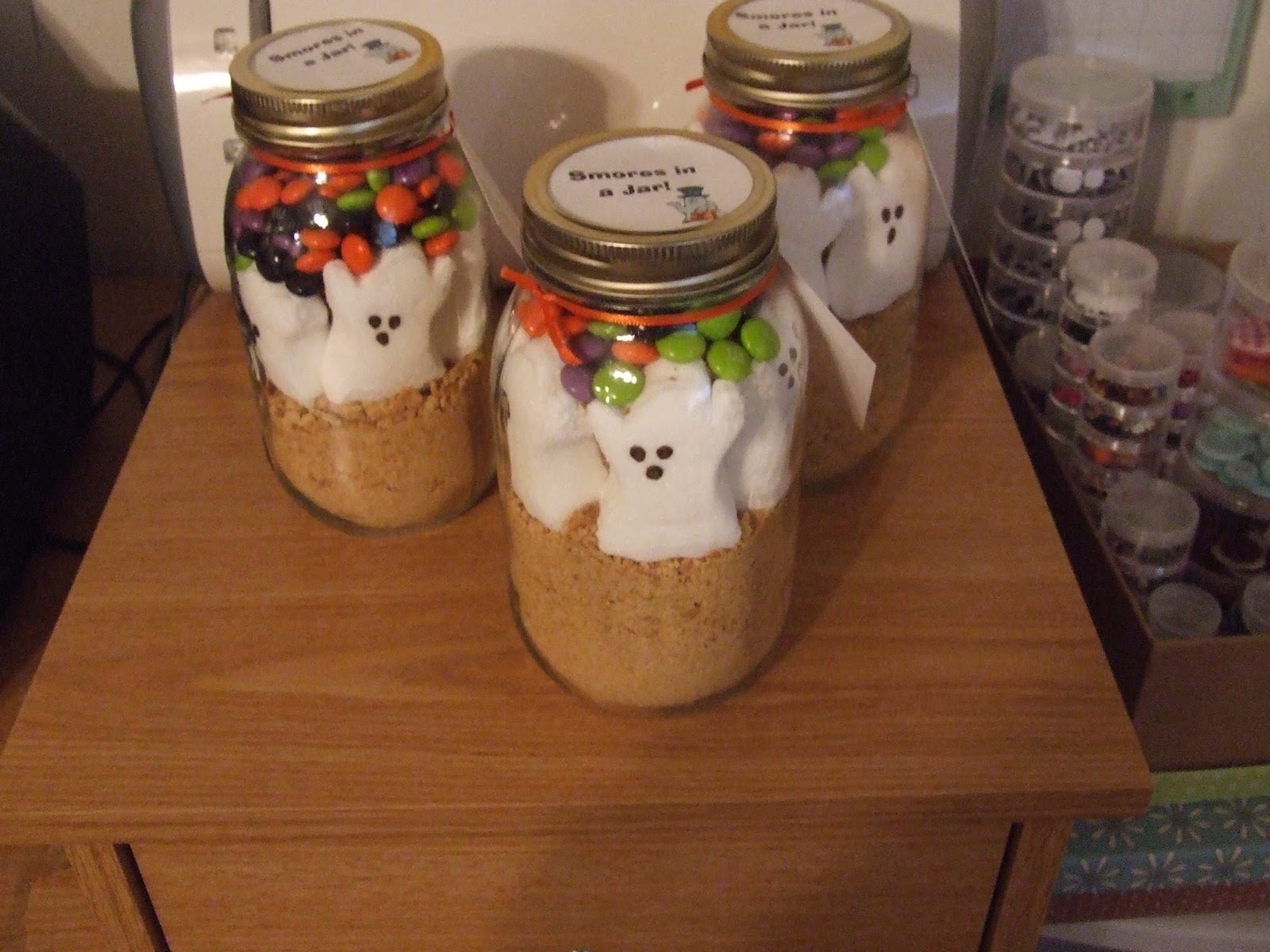 Jean's Crafty Corner: Day 16 of Halloween Projects: Halloween Smores in ...
