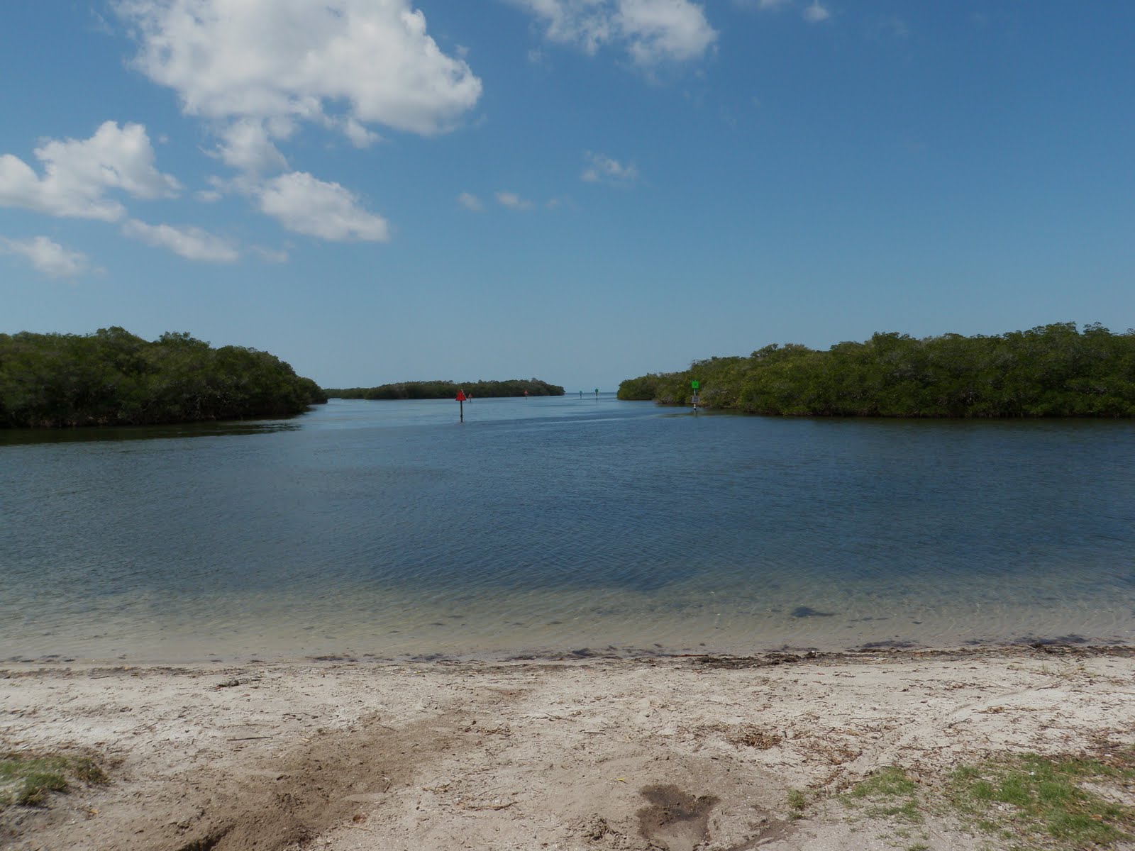 Cockroach Bay boat launch, Tampa Bay, Florida