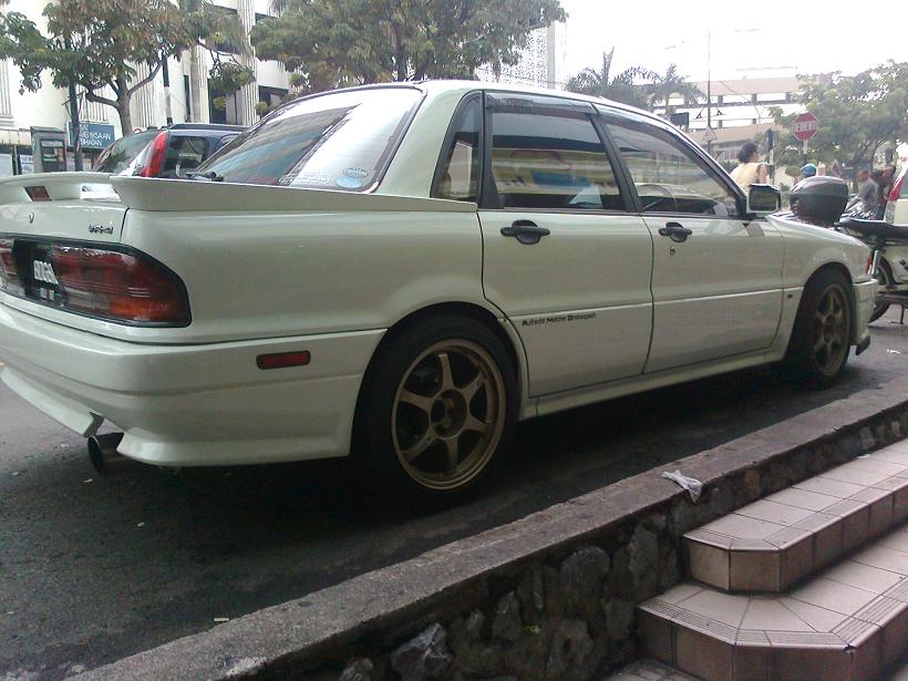 I AM POWERFUL MONEY MAGNET!!!: Marked & Spotted: Mitsubishi Galant VR4 AMG