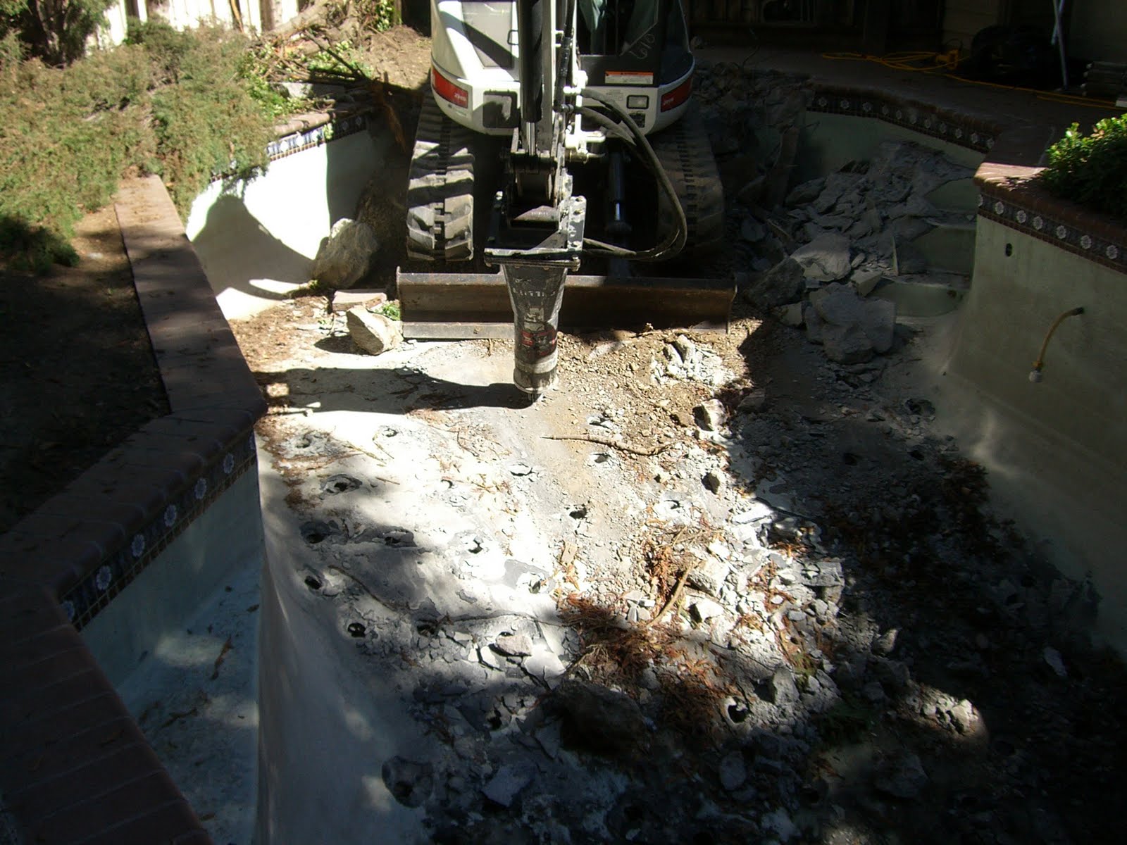 Dig & Demo / General Engineering Contractor Swimming Pool Removal ...