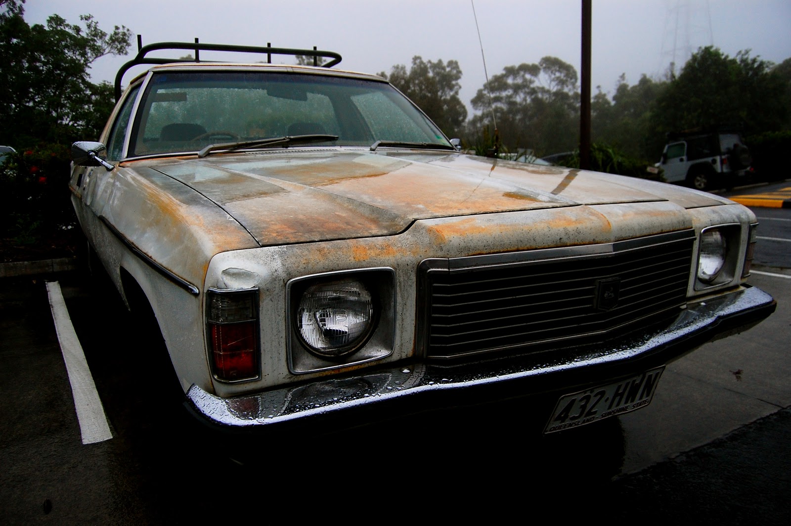 Brisbane Daily Photo : In A Rusty Holden Ute